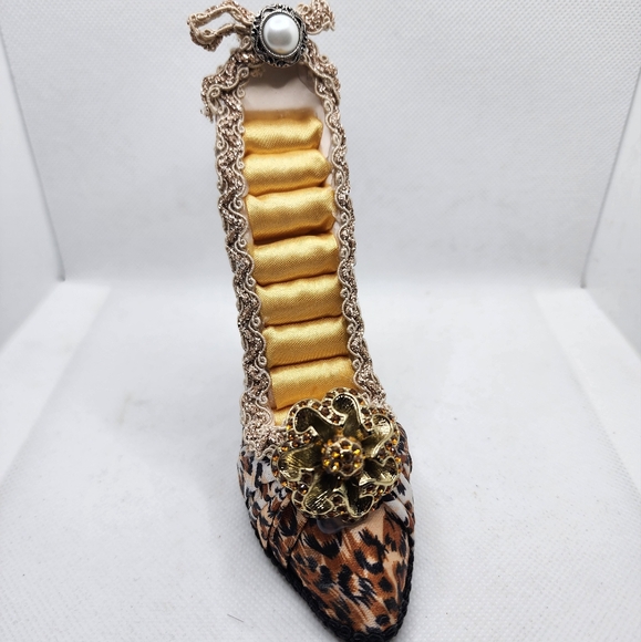 Jewelry | Ssp91 Cheetah High Heel Ring Holder | Poshmark